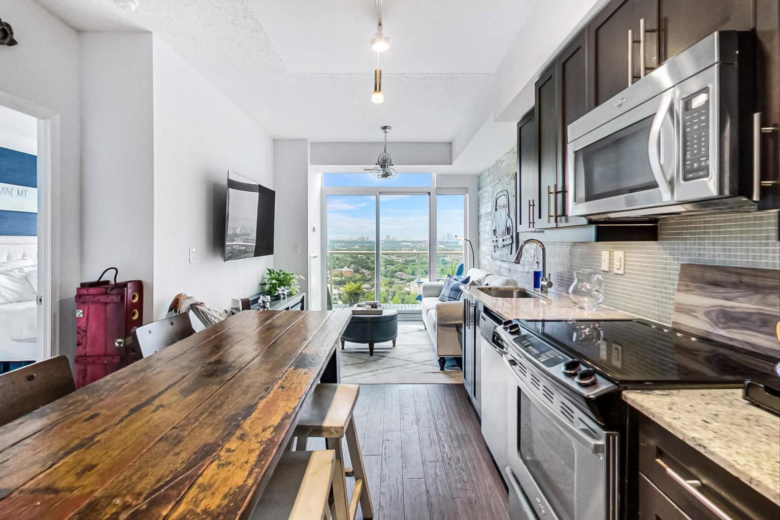 125 Western Battery Rd Suite 3016 | Liberty Village Condo